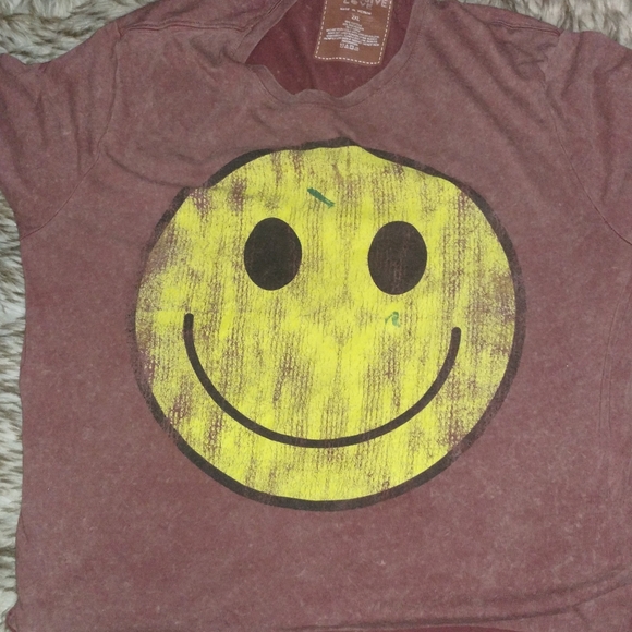 Obsessive Love | Shirts | Obsessive Love Tshirt Smiley Face Maroon Xxl ...